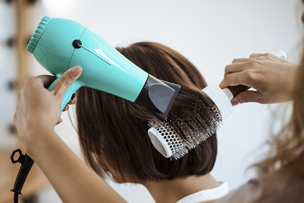 Los trucos definitivos para aprender a usar el secador de pelo» ProCash ...